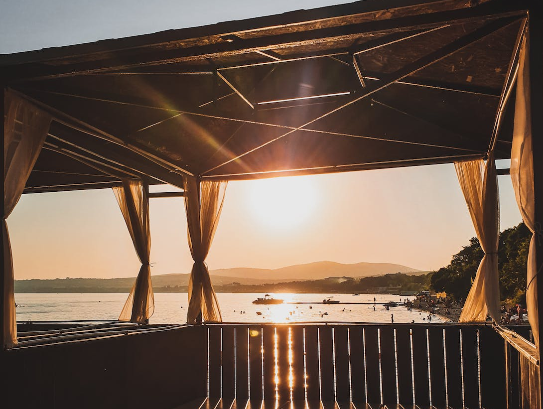 Metal Shade Structures: A Cost-Effective & Visually Pleasing Solution ...